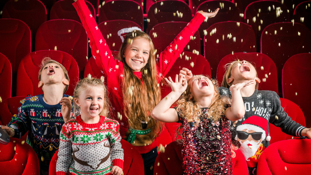 Cineplexx startet im Dezember Santa Mania Tour 2022